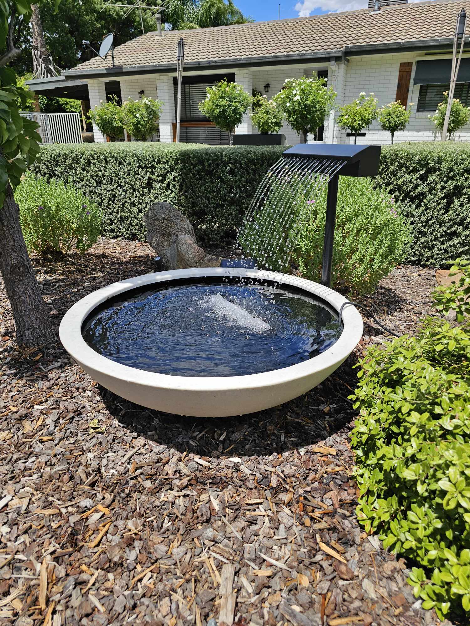 Kai "RAIN DROP" Water Feature with Urban Bowl